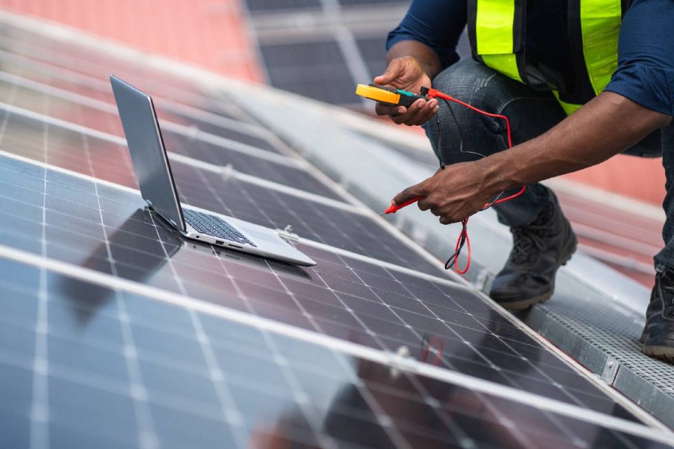 A Complete Guide to Solar Panel Servicing in Scotland
